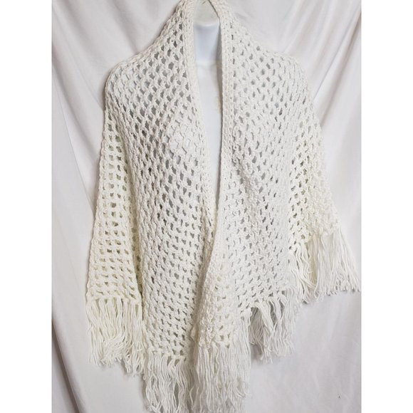 Handmade | Accessories | Vintage White Knit Shawl V Shape Fringe Edges ...